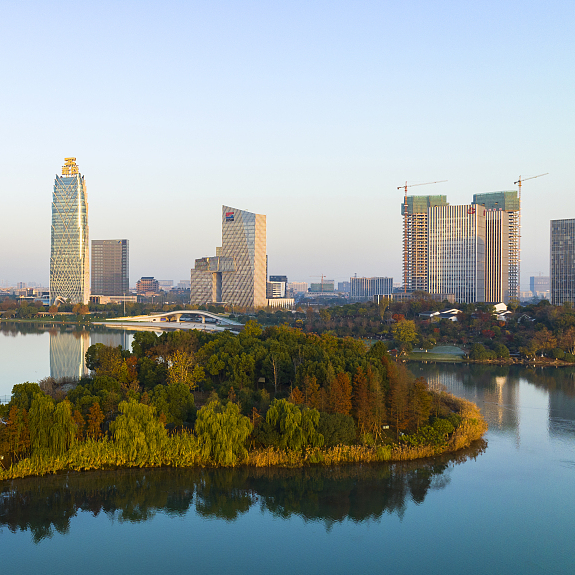 Live: Fenghuang Lake in east China's Zhejiang Province - CGTN