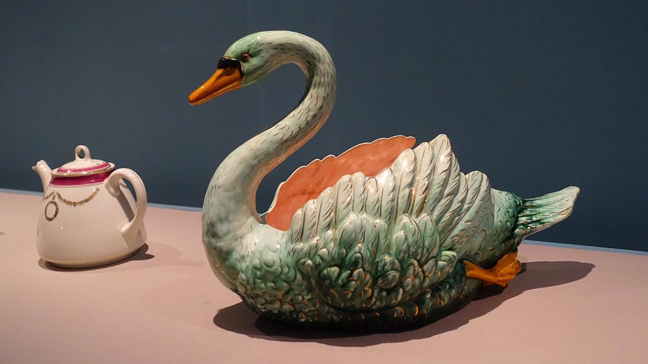 Palace Museum holds special exhibition on tea culture - CGTN