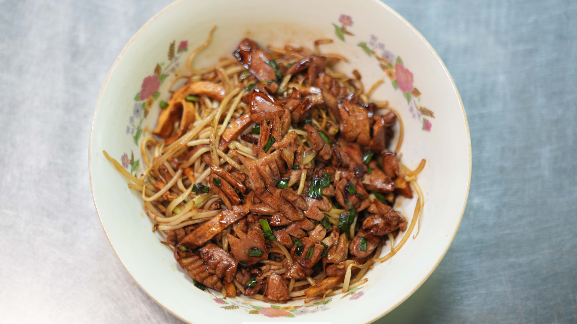 Pian'er chuan an iconic dish in Hangzhou - CGTN