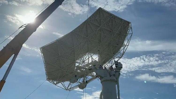 China builds first antenna for world's largest radio telescope array - CGTN
