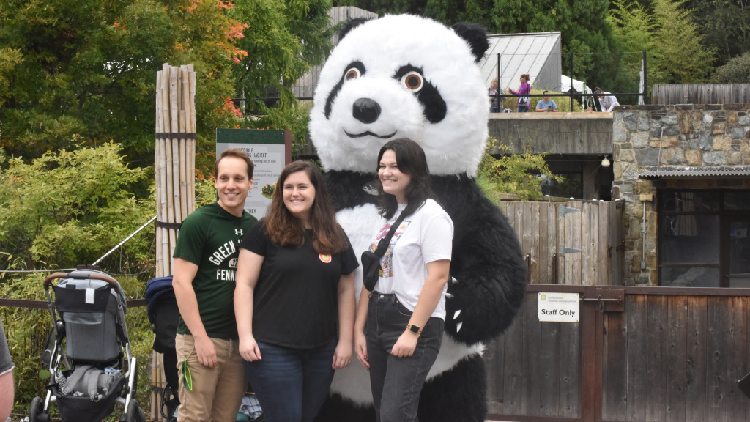 Goodbye party held in Washington for giant pandas before China return ...