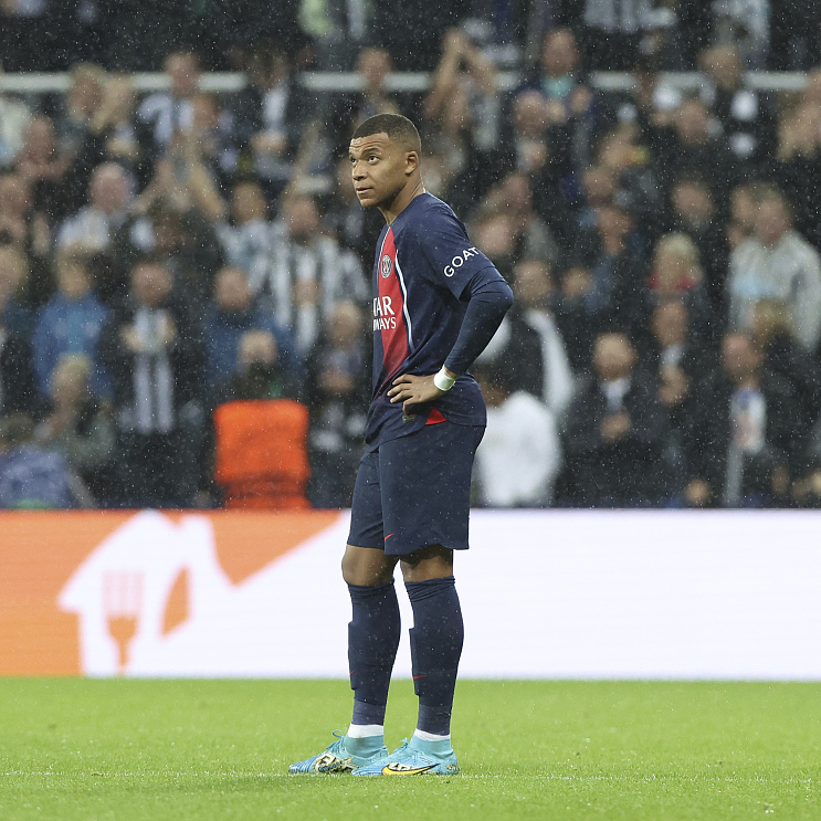 CGTN Sports Talk: PSG never disappointing in being a disappointment - CGTN