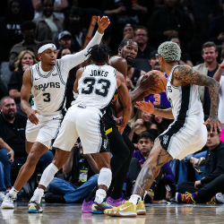 NBA highlights on Oct. 31: Last-moment mistake costs Suns game - CGTN