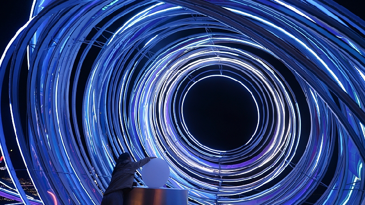 Light show brings a nightly touch of sparkle to Beijing - CGTN