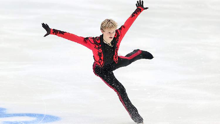 Malinin dominates figure skating short program ISU Grand Prix Final - CGTN