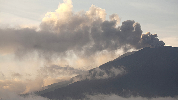 Indonesian airport reopens after Mount Marapi eruption - CGTN