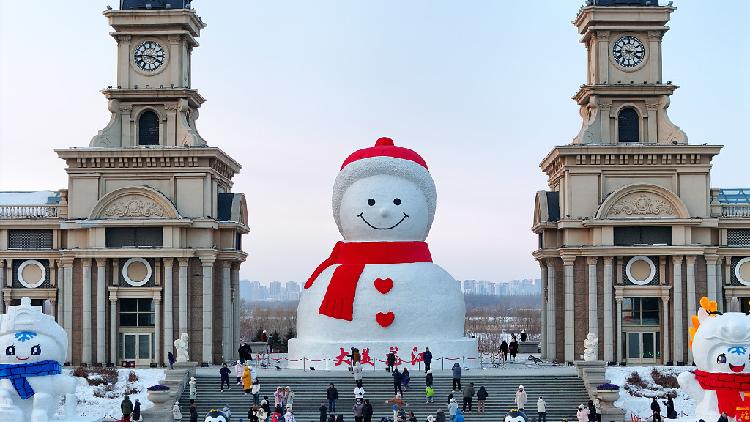 Live: Giant snowman makes annual appearance in Harbin, NE China - CGTN