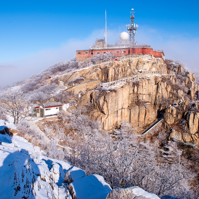 Live: Snow-covered Mount Tai in east China's Shandong - CGTN