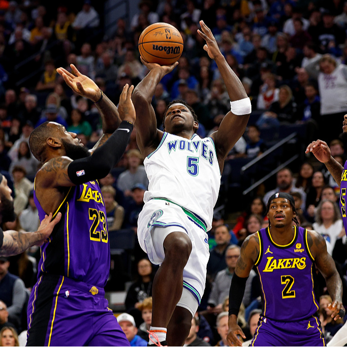 NBA highlights on Dec. 30: Is age catching up with 39-year-old James? - CGTN