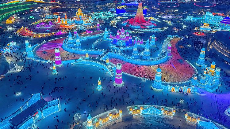 Live: Harbin Ice and Snow World wows visitors with splendid culptures ...