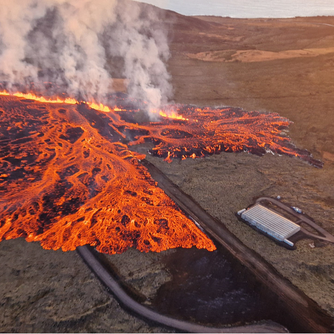 Expert: Iceland eruption confirms a dormant faultline has reawakened - CGTN