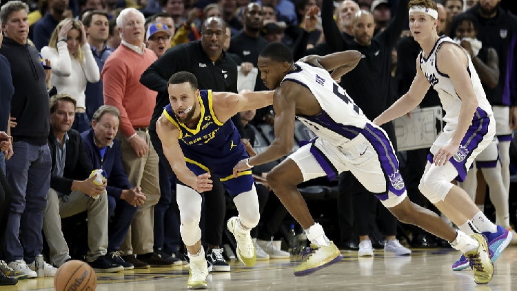 NBA highlights on Jan. 25: Curry's turnover costs Warriors win - CGTN