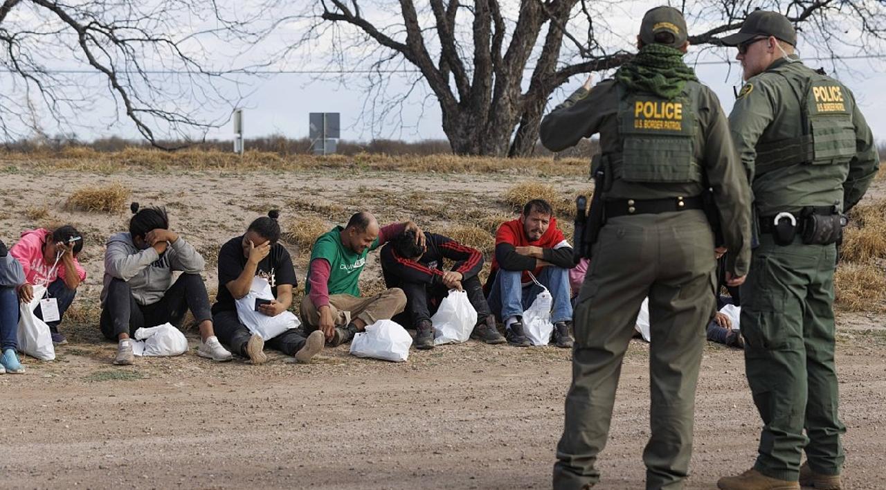 Questionnaire on the U.S. Immigration Issue - CGTN