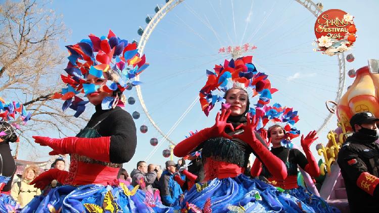 Live: Exploring a Spring Festival temple fair in Beijing - CGTN