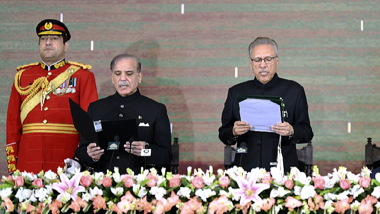 Pakistan's newly elected PM vows to revive national economy - CGTN