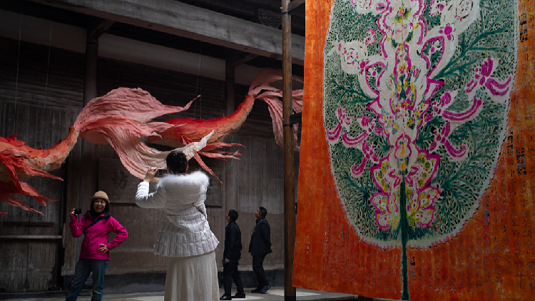 Artistry of handcrafted paper in Anhui - CGTN