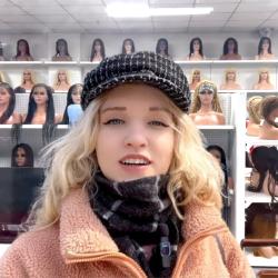 Russian vlogger visits world's 'wig capital' in China's Xuchang - CGTN