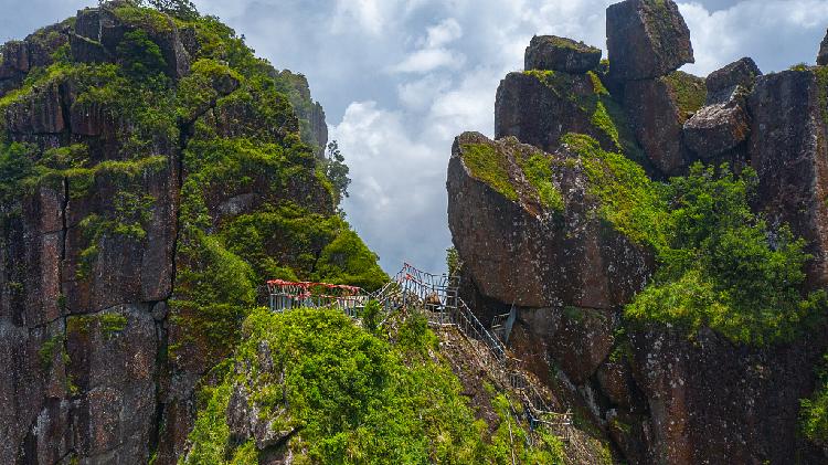 Live: A view of Hainan's Seven Fairy-Lady Mountain – Ep. 6 - CGTN