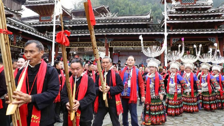 Miao ethnic group throws Zhaolong Festival for sound year - CGTN