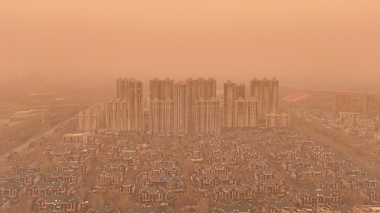 China renews blue alert for sandstorms - CGTN