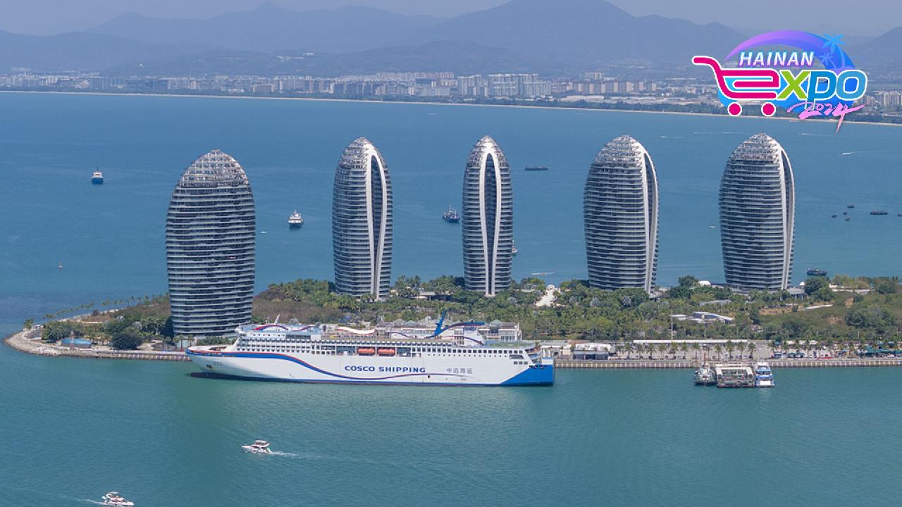 Live: The enchanting scenery of Sanya Bay - CGTN
