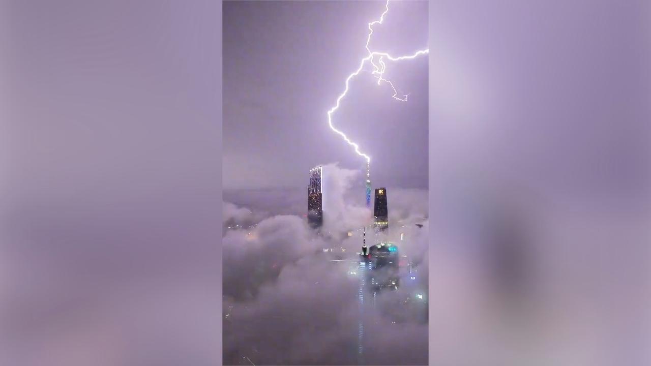 Lightning strikes Canton Tower 6 times in one hour - CGTN