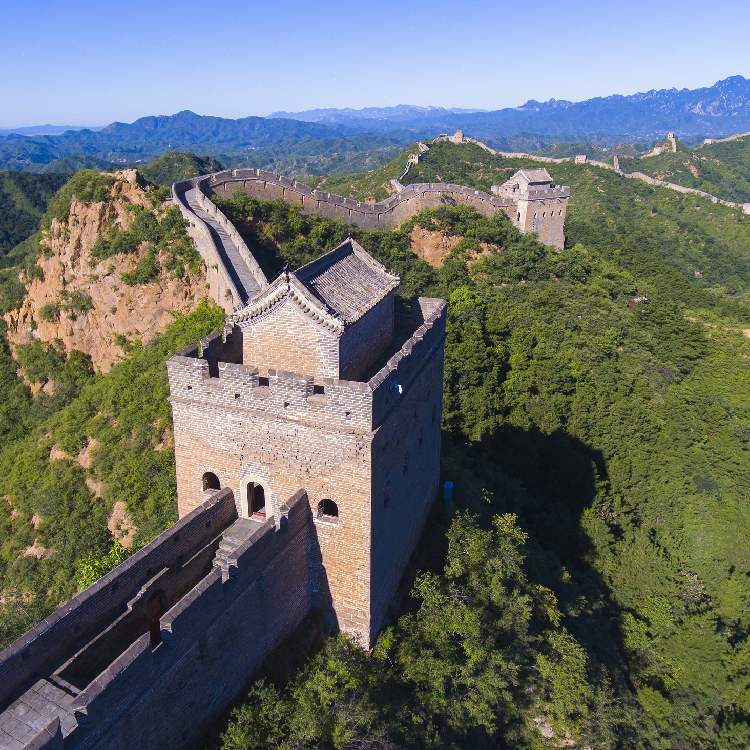 Live: Jinshanling Great Wall reveals its true splendor in summer - CGTN
