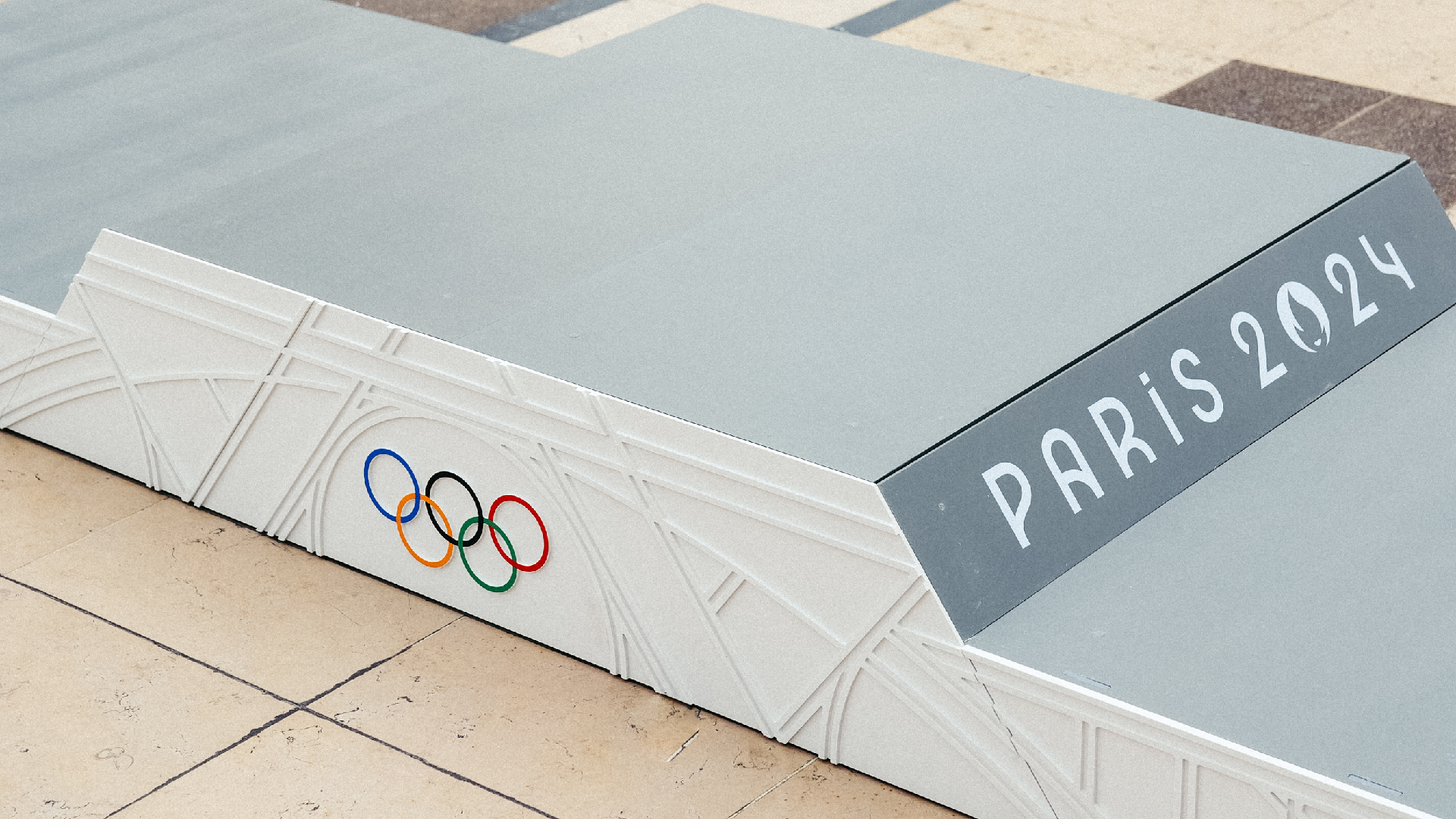 Paris 2024 organizers unveil design of podiums - CGTN