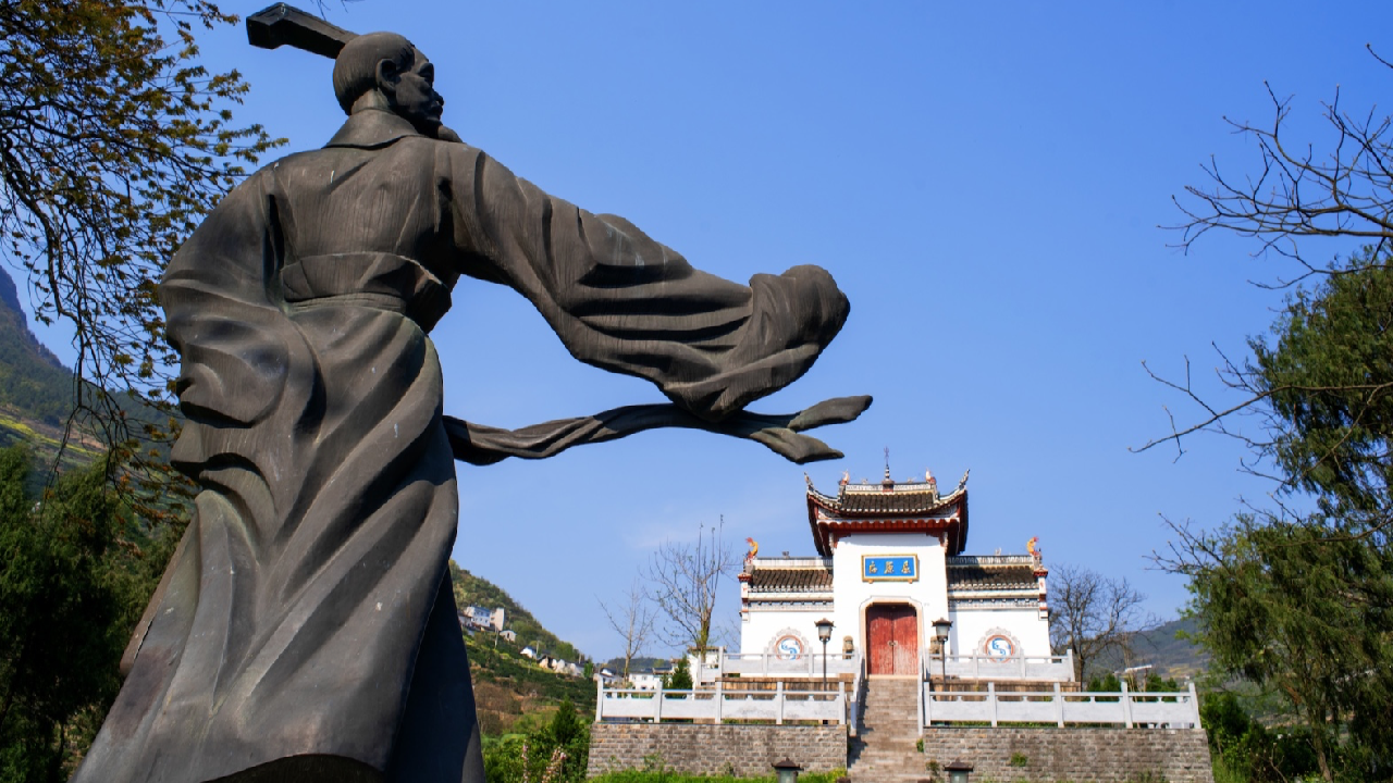 The enduring legacy of Qu Yuan: From literature to spirit - CGTN