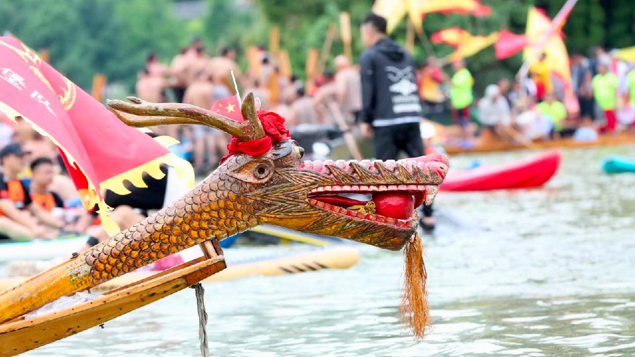 Sailing through tradition: Tongren's dragon boat celebrations - CGTN