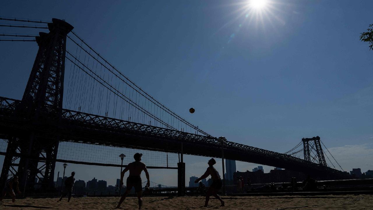Extreme heat hits cities earlier, hotter than before - CGTN