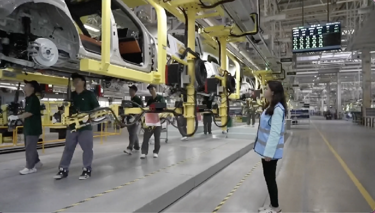 China's EV industry sets global standards amid tariff tensions - CGTN