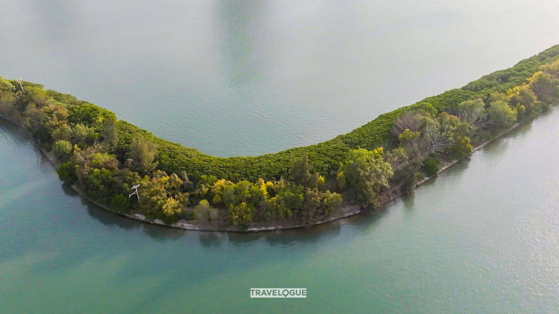 Former toxic lake now a paradise for birds - CGTN