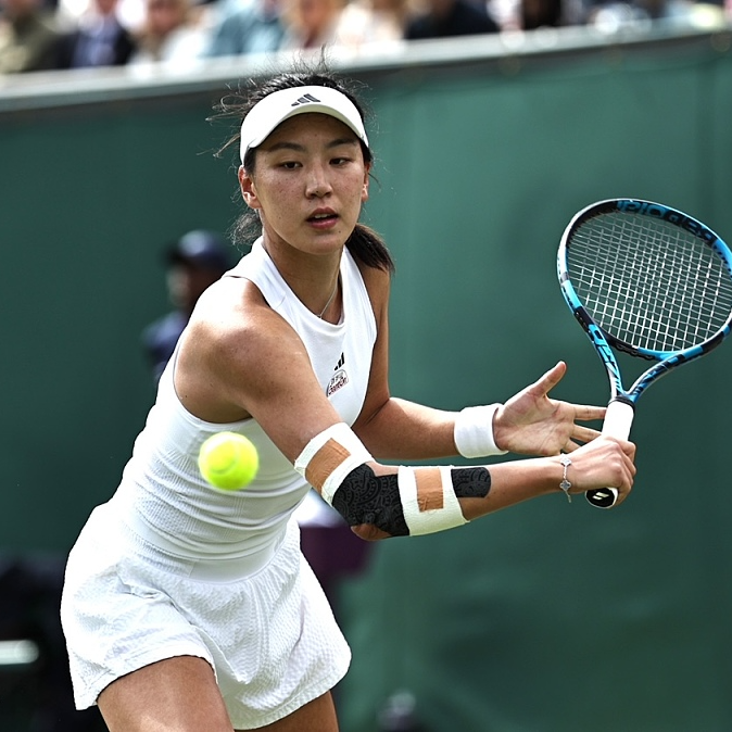 China's Wang Xinyu makes Wimbledon's last 16 for first time in career - CGTN