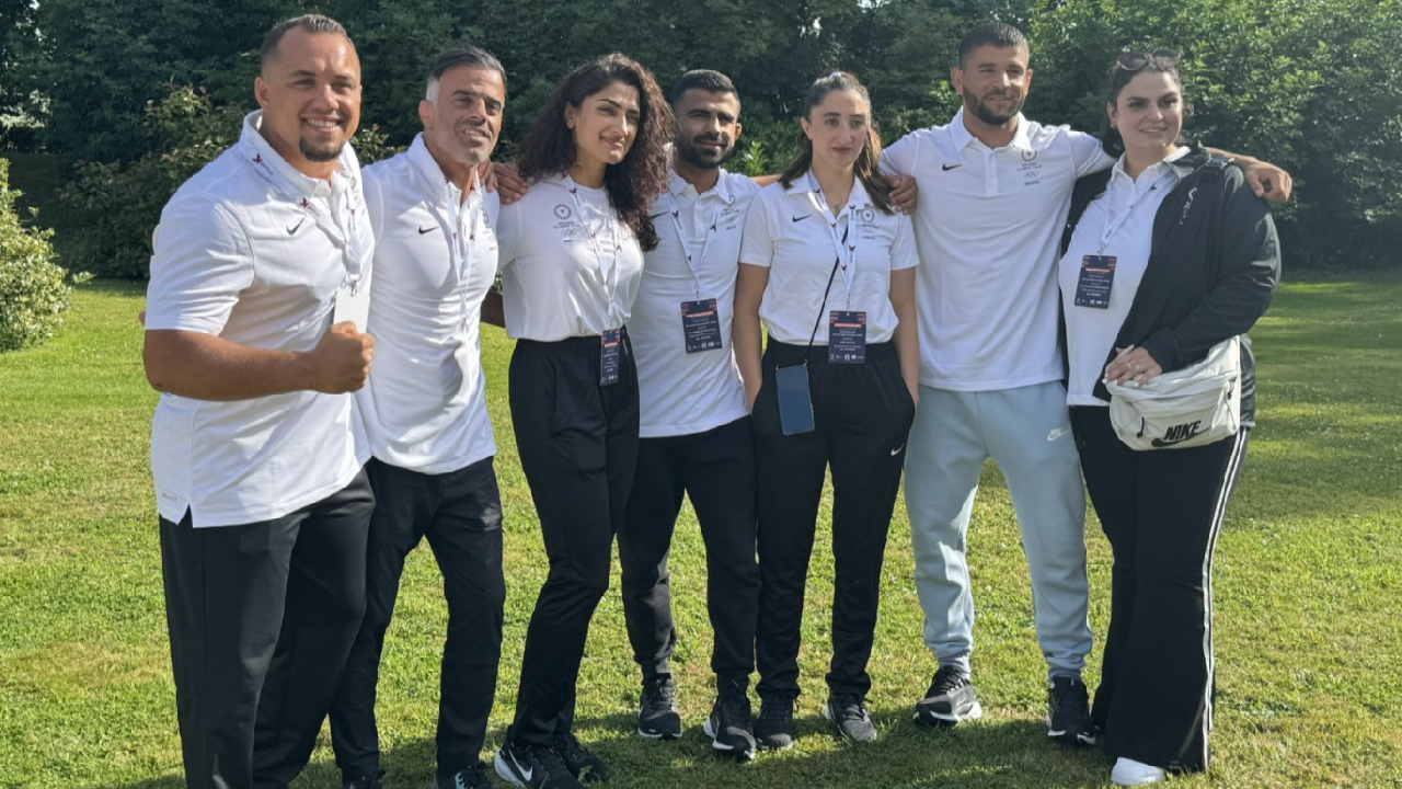 IOC Refugee Olympic Team arrives at Athletes Village - CGTN