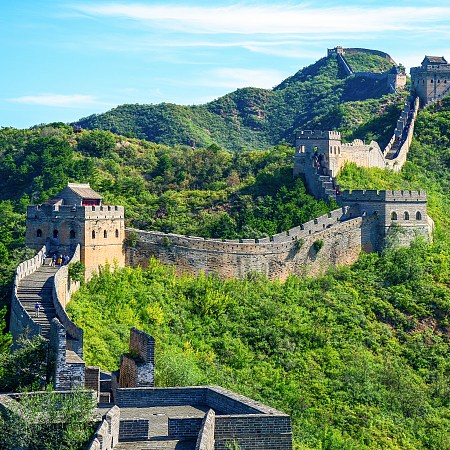 Live: Explore the majestic Jinshanling section of the Great Wall - CGTN