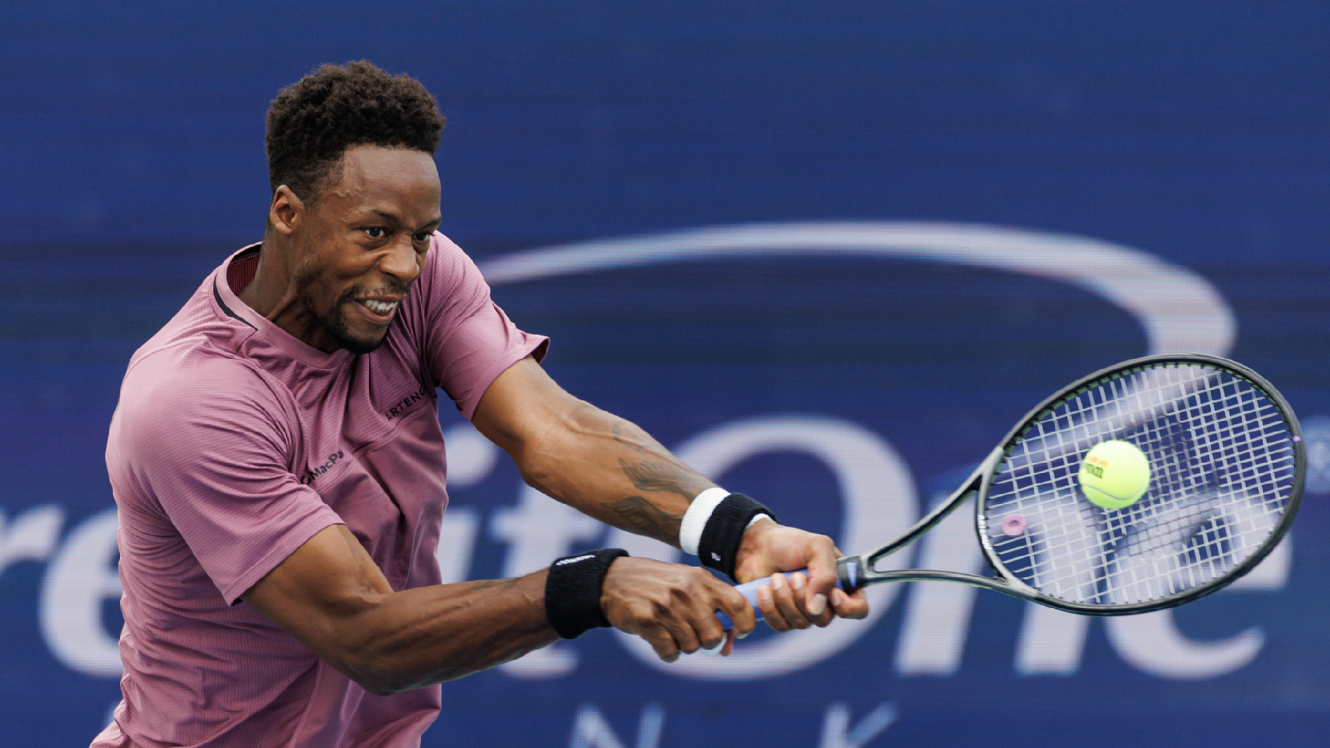 Alcaraz smashes his racket after losing to Monfils at Cincinnati Open ...