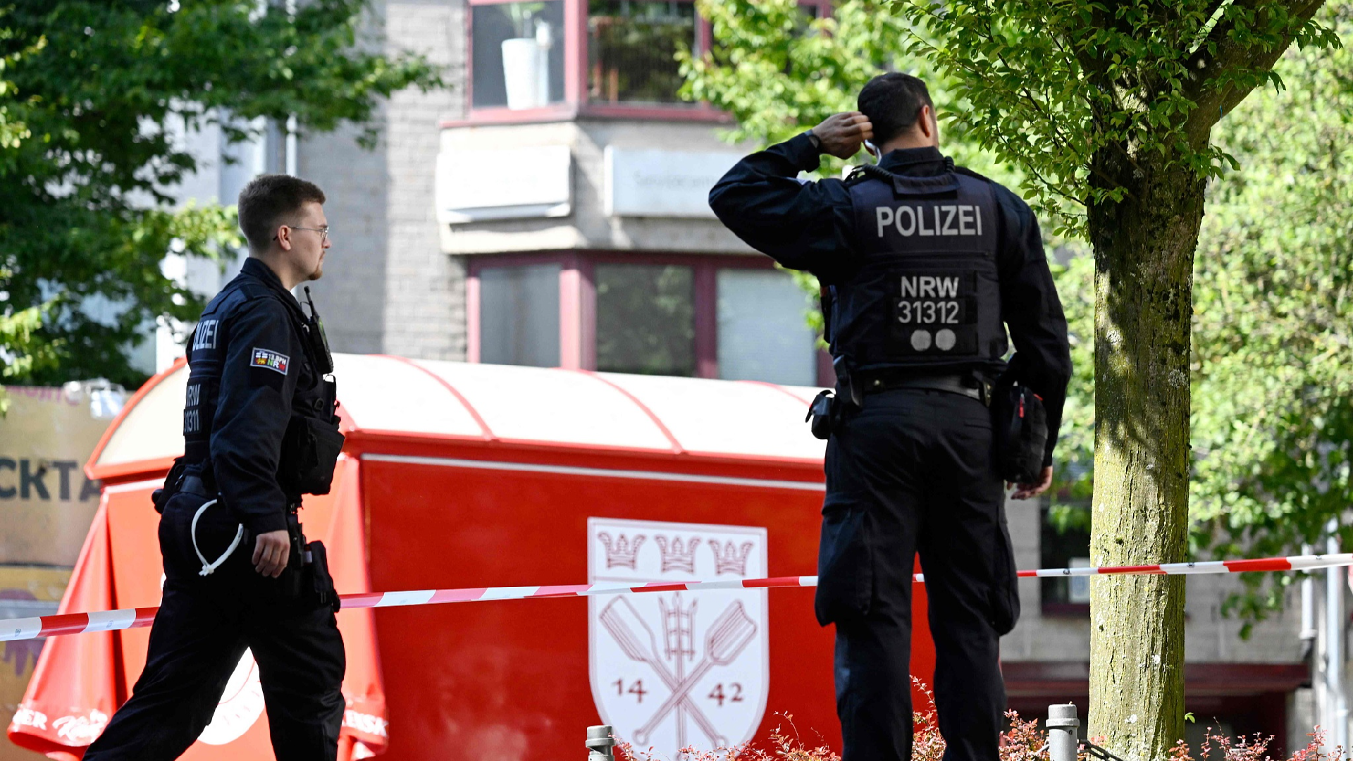 Islamic State group claims responsibility for knife attack in Solingen ...
