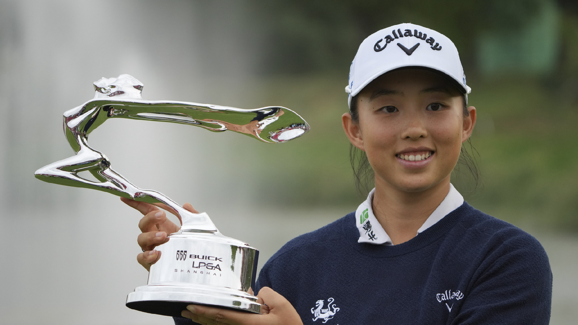 Yin Ruoning becomes first Chinese to claim LPGA Shanghai title - CGTN