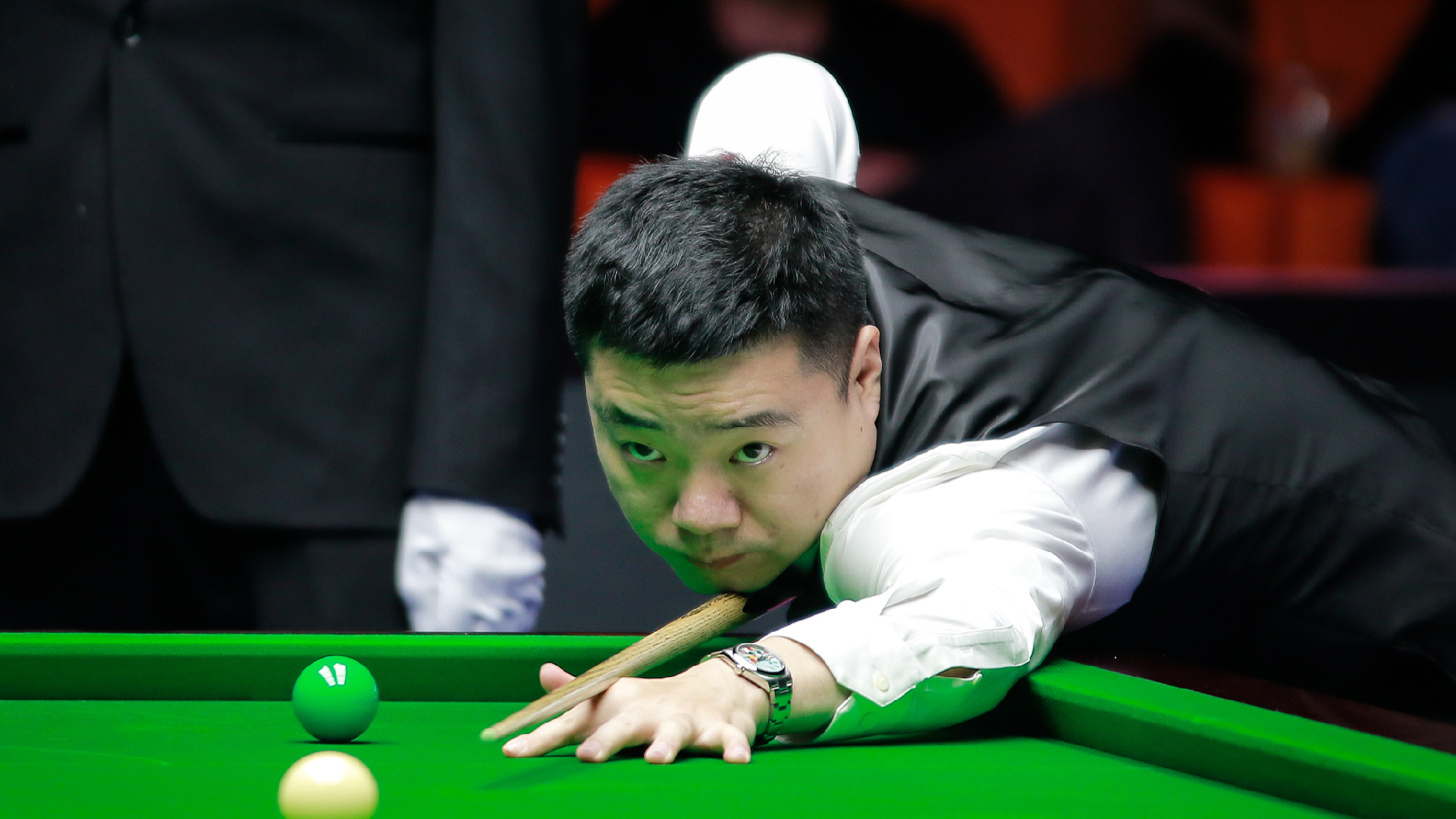 Ding Junhui, Zhang Anda advance at WST International Championship - CGTN