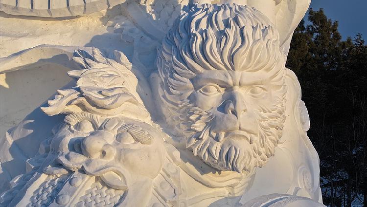 'Snow Monkey King' heralds opening of snow sculpture expo in Harbin - CGTN