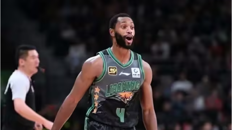 Li Xiaoxu's block helps Liaoning end Shanghai's 16-game winning streak - CGTN