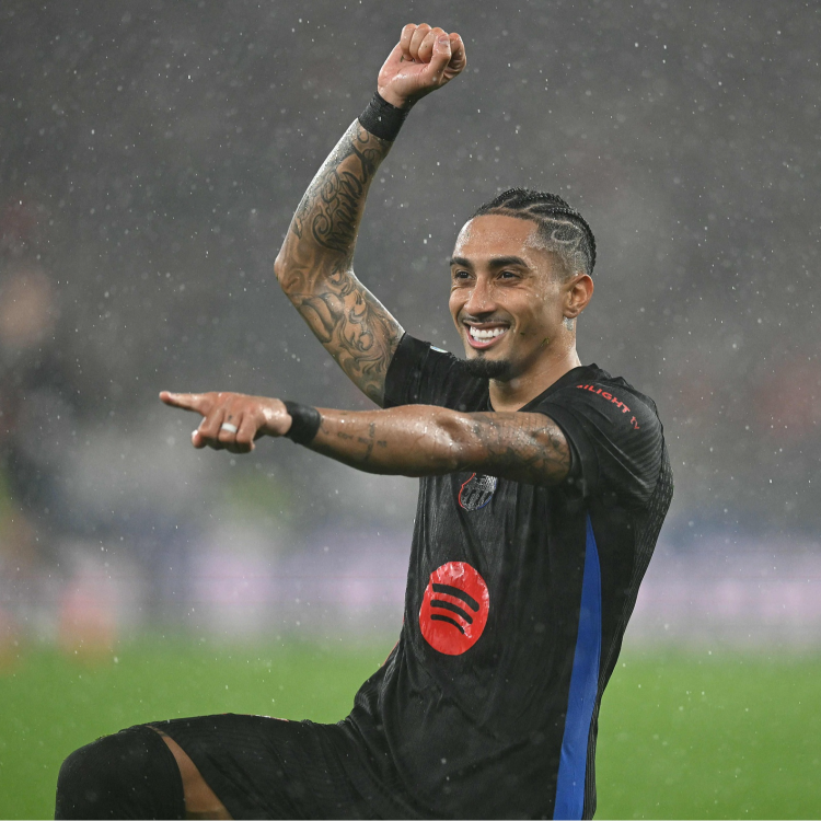 Late Raphinha strike earns Barca 5-4 win at Benfica and last-16 spot - CGTN