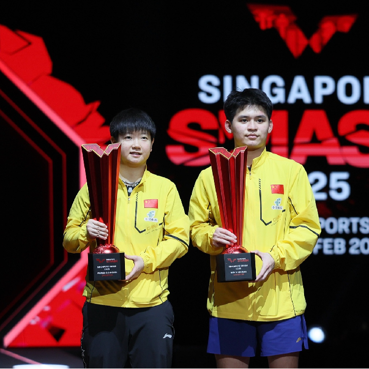 China's Sun, Lin snatch singles titles at WTT Singapore Smash - CGTN