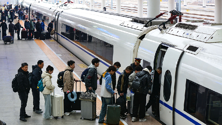 China's grand Spring Festival travel rush ends with record numbers - CGTN