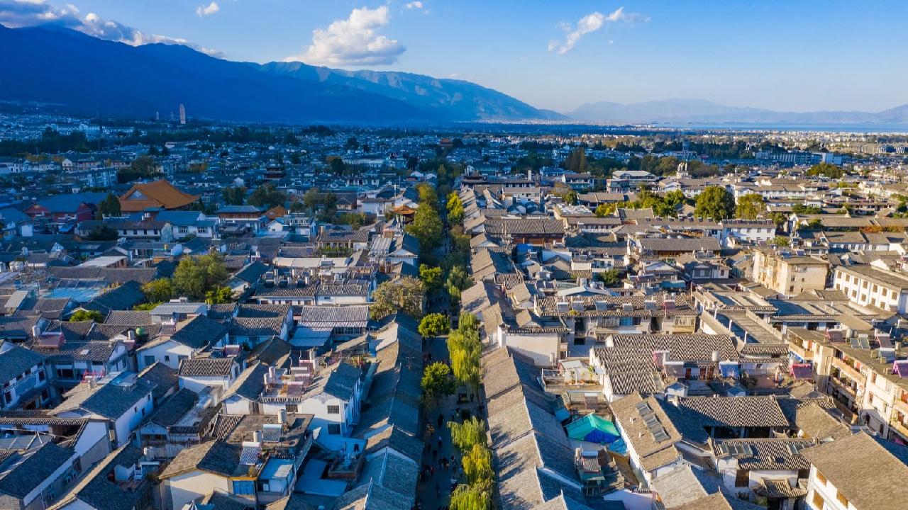 Live: Take in the tranquil view of Dali Old Town in SW China's Yunnan ...