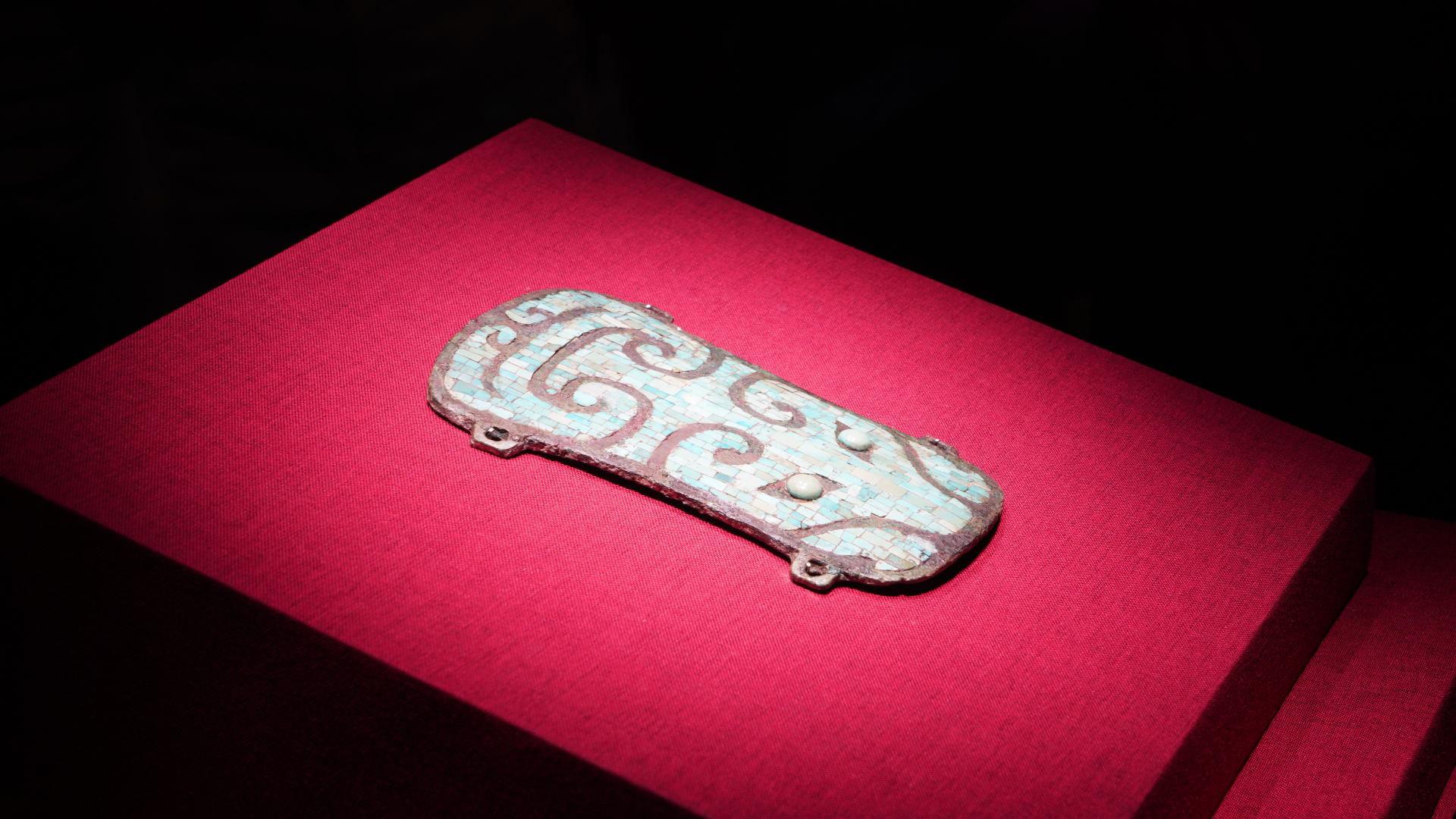 Bridging civilizations: Media group gains insight into ancient Luoyang ...