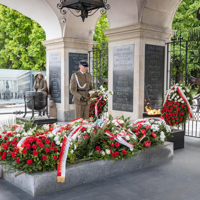 Europe marks 80th anniversary of WWII victory, calls for peace, unity ...