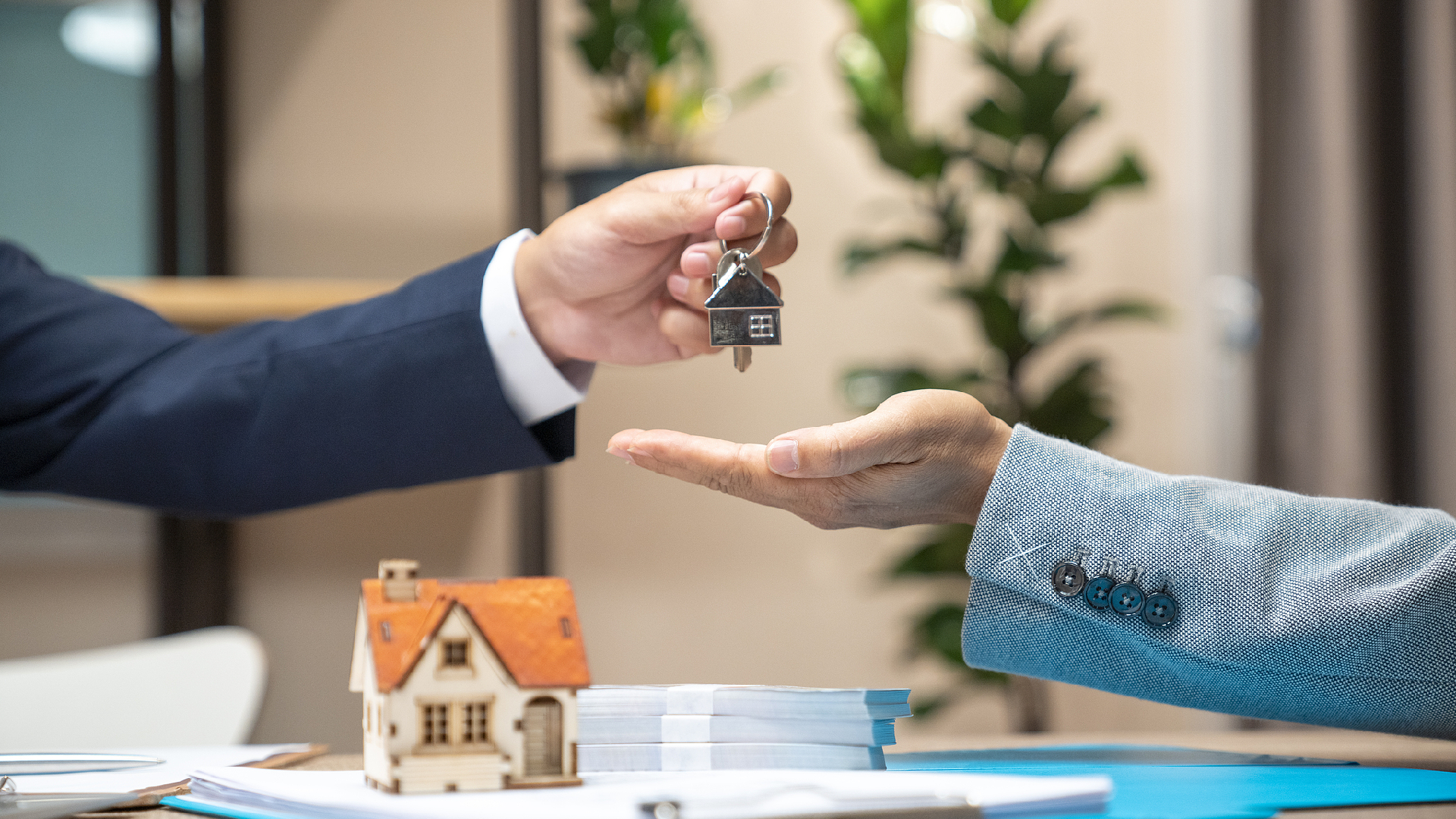 China's LPR sees cut in May to boost marker confidence - CGTN