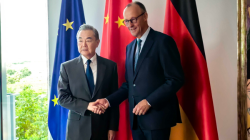 German chancellor meets Chinese FM in Berlin - CGTN